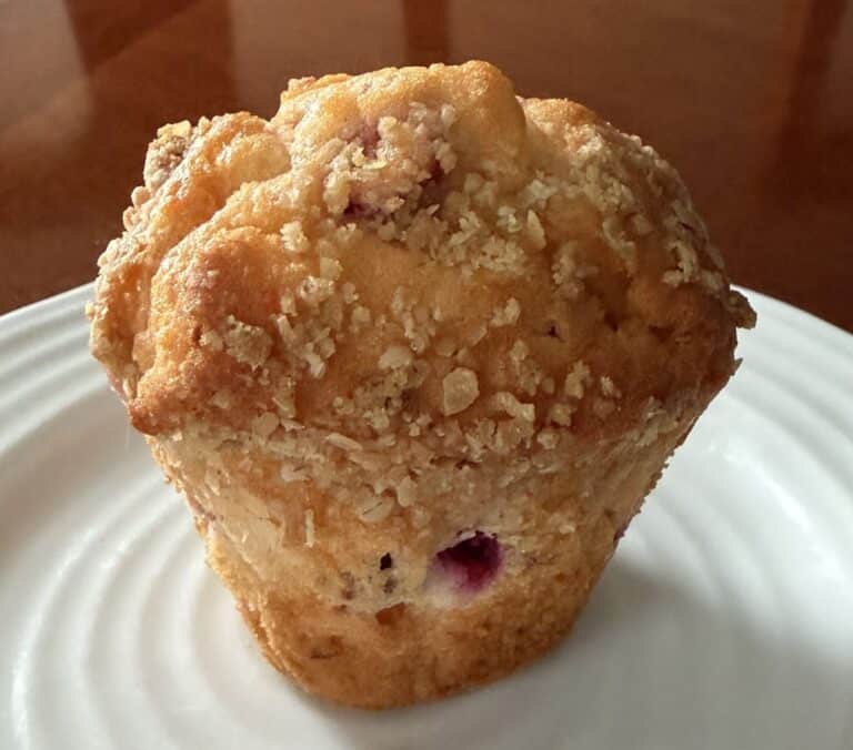 Costco Kirkland Signature Muffins with Butter and Buttermilk Review ...